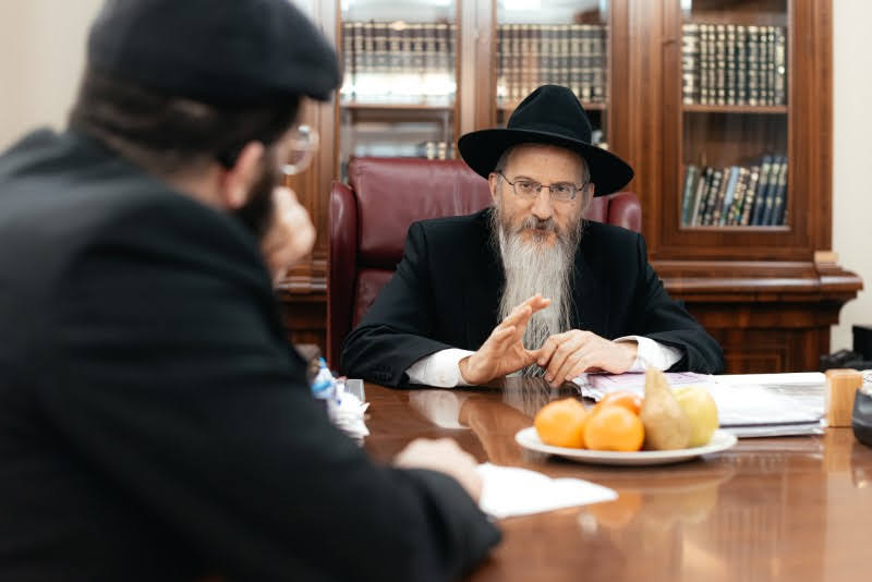 World’s Largest Yiddish Magazine Highlights Passover in Russia - The ...