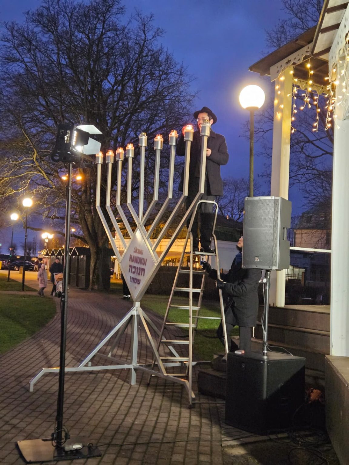 Mayor of Jūrmala Joins Chabad Chanukah Celebration: “Together, We’ll ...